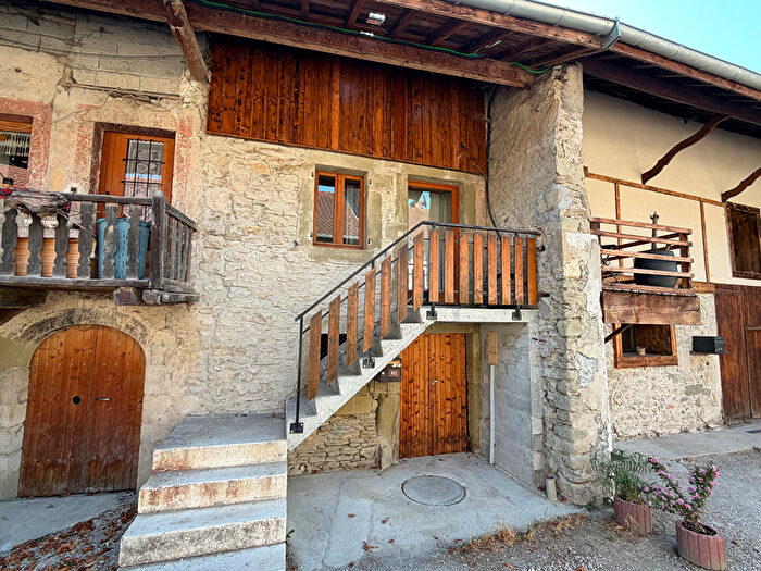 Maison 4 pièces à vendre à Bassy