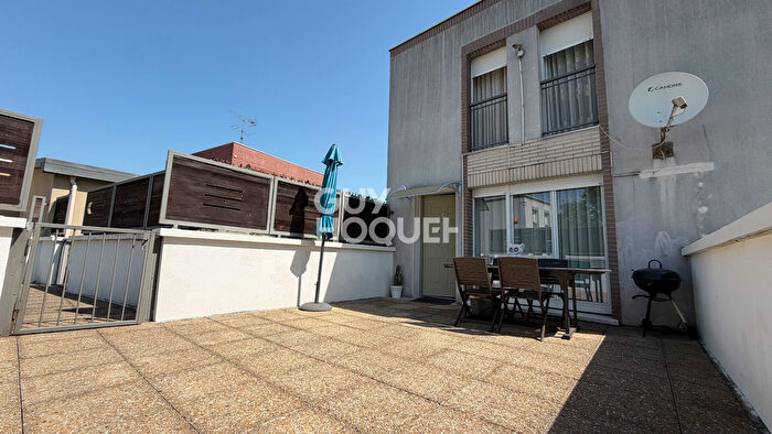 Appartement 3 pièces à vendre à Stains, Les Trois Rivières
