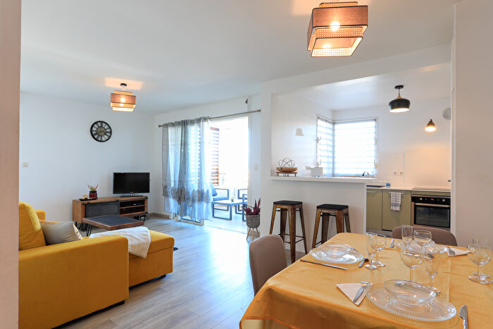 Saint-Paul, Saint-Gilles les Bains : Appartement 2 pièces à vendre