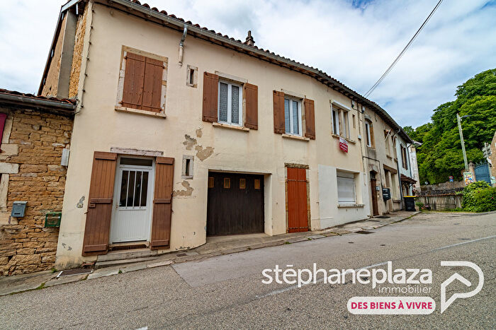 Maison 5 pièces à Coligny, à vendre