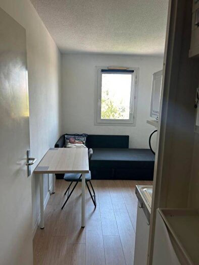 Appartement à louer - Montjoyeux, Tours - 1 pièce