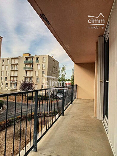 Appartement à louer - Montargis, Les Closiers - 4 pièces - 2 chambres