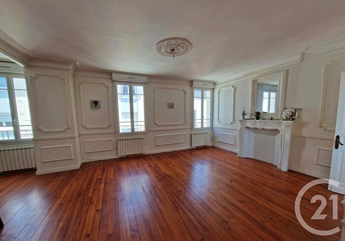 Appartement à vendre - Lannemezan - 6 pièces - 4 chambres