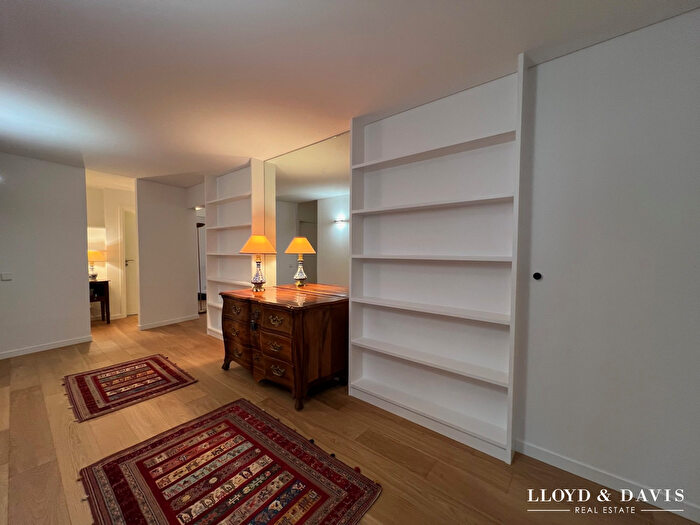 Paris 15ème, Cambronne, Garibaldi - Appartement 3 pièces à vendre