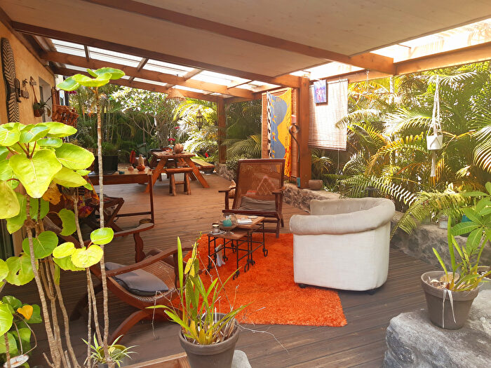 Maison à vendre - Le Tampon, La Chatoire - 5 pièces - 5 chambres