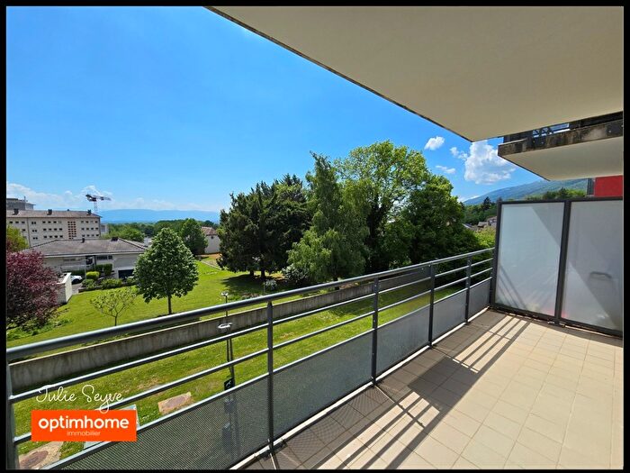 Appartement 3 pièces à vendre à Gex
