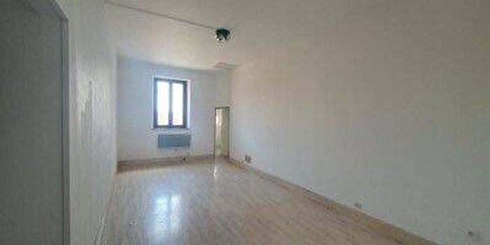 Appartement 5 pièces à louer à Armaucourt