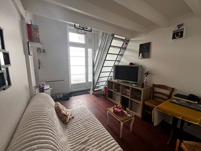 Tours, Cathédrale : Appartement 1 pièce à louer