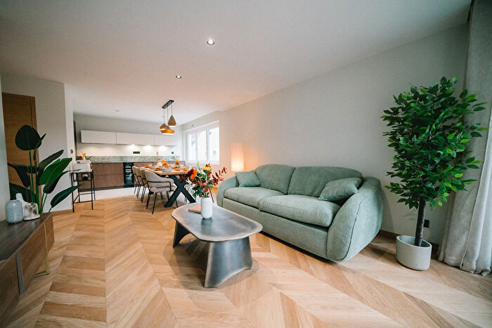 Appartement à vendre - Annecy, Romains - 3 pièces - 2 chambres