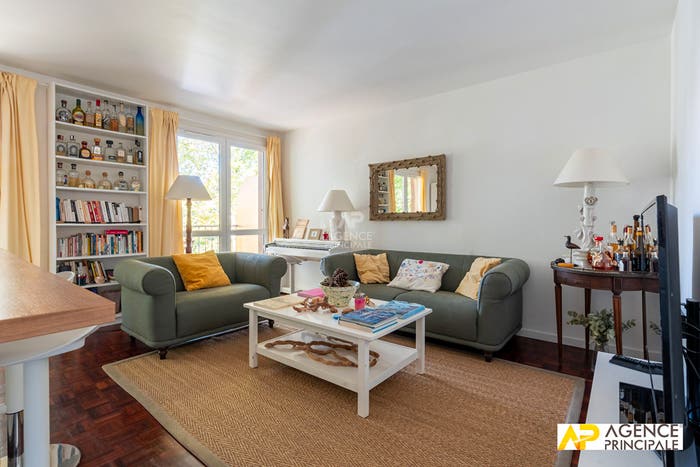 Appartement 4 pièces à Maisons-Laffitte, Est, à vendre