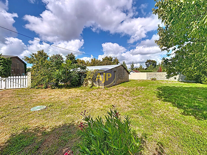 Maison à vendre - Saint-Hippolyte - 4 pièces - 3 chambres