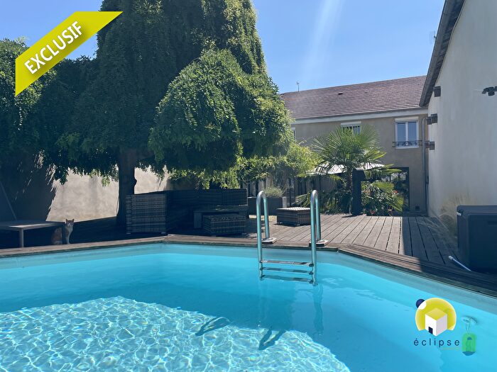 Maison 6 pièces à vendre à Polliat