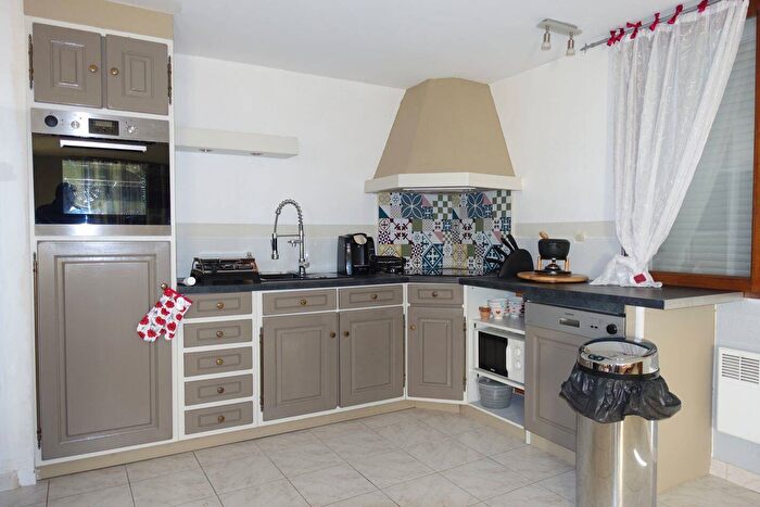 Appartement à louer - Saint-Jean-de-Fos - 3 pièces - 2 chambres