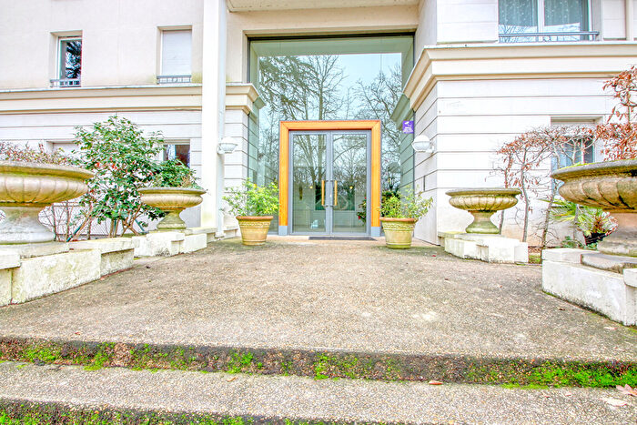 Appartement à vendre - Châtenay-Malabry, Petit Chatenay, Voltaire, Croix Blanche - 5 pièces - 4 chambres