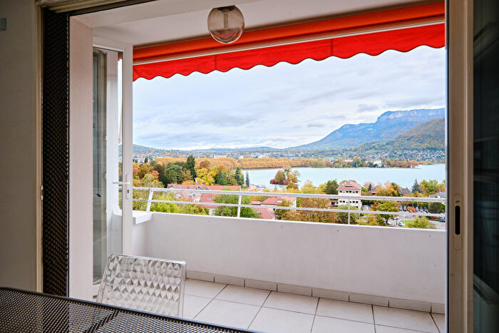 Appartement à vendre - Annecy, Centre-ville, Vieille ville, Marquisats - 2 pièces - 1 chambre