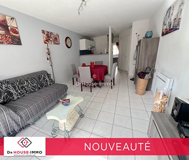 Maisons à vendre et appartements à louer - 1