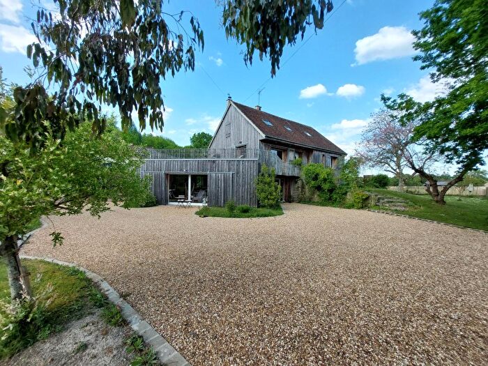 Maison 8 pièces à Mortagne-au-Perche, à vendre