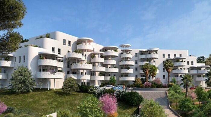 Appartement à louer - Centre Ville-Peyron, La Seyne-sur-Mer - 3 pièces - 2 chambres