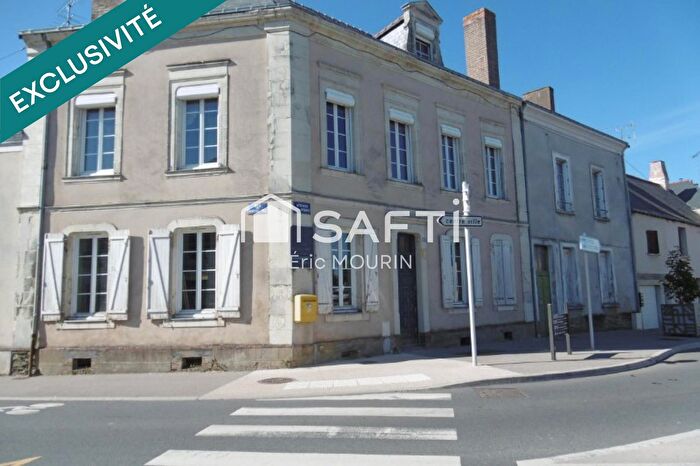 Maison à vendre - Châteaubriant, Centre-ville, Gare - 7 pièces - 5 chambres