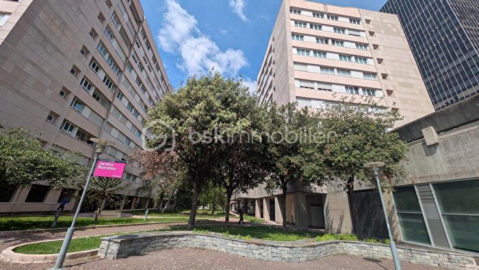 Appartement 4 pièces à Puteaux, La Défense, à vendre