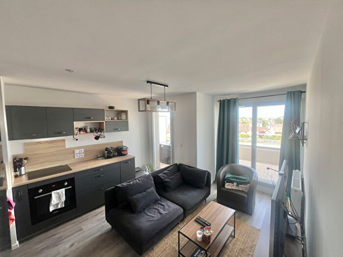 Mantes-la-Ville, Louise Michel : Appartement 3 pièces à vendre