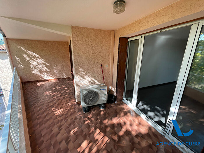 Appartement à vendre - Cuers - 3 pièces - 2 chambres