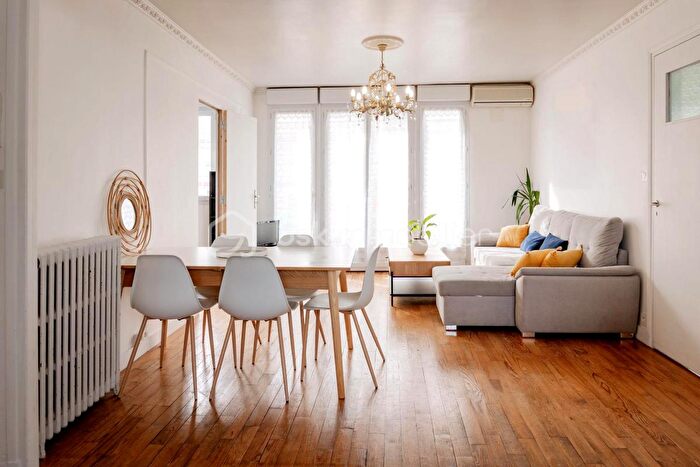 Appartement à vendre - Vannes, Centre-ville, Le Port - 4 pièces - 3 chambres