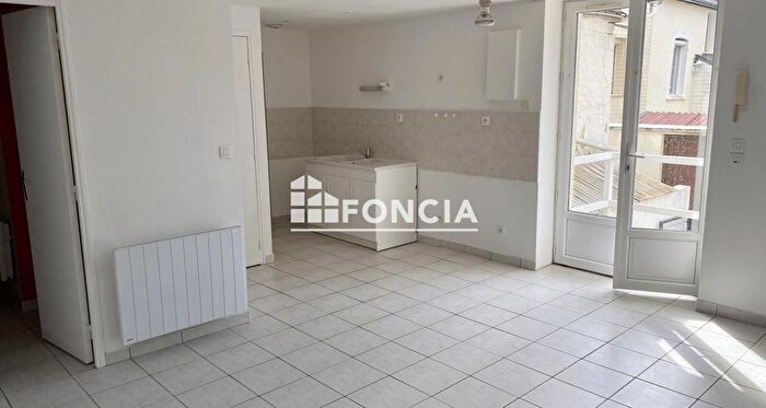 Maison 2 pièces à Connerré, à vendre