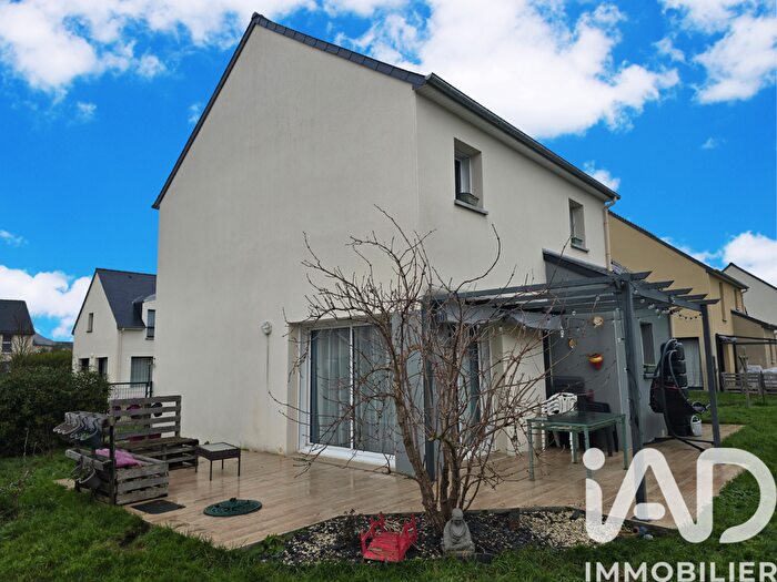 Maison à vendre - Ploubalay - 6 pièces - 5 chambres