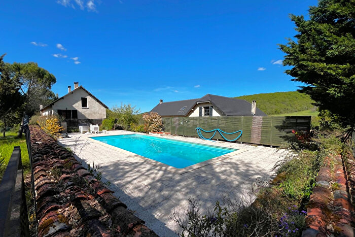 Gourdon : Maison 14 pièces à vendre