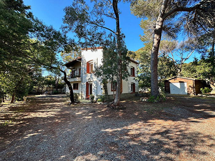 Maison à vendre - Saint-Raphaël, Santa-Lucia - 5 pièces - 3 chambres