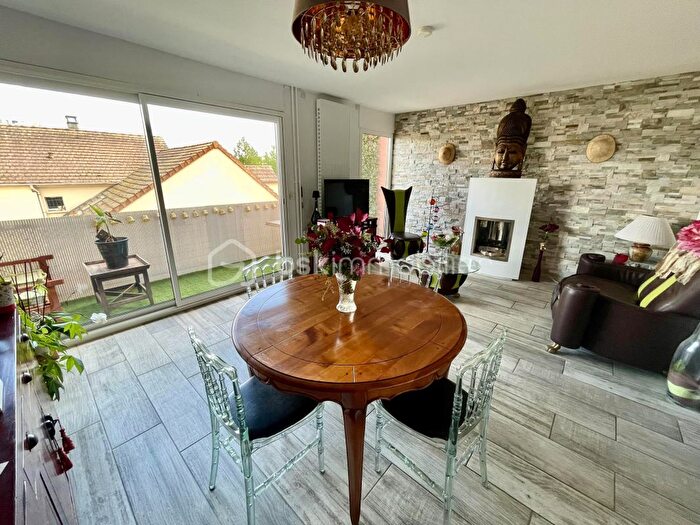 Appartement 4 pièces à vendre - Melun, Trois Moulins