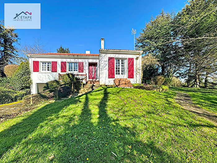 Maison à vendre - Saint-Julien-des-Landes - 5 pièces - 3 chambres