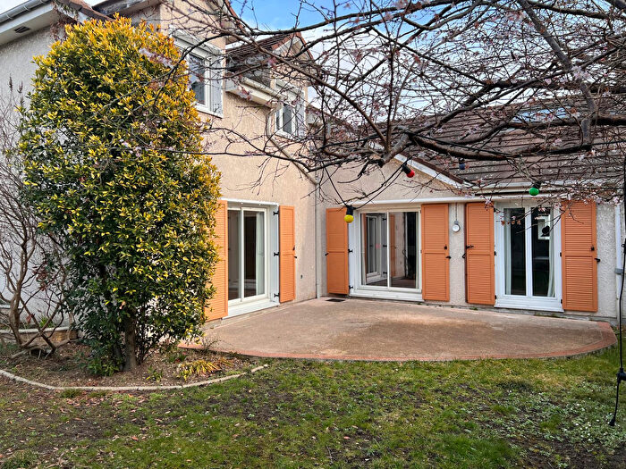 Maison à vendre - Montesson, Les Rabaux - 7 pièces - 5 chambres