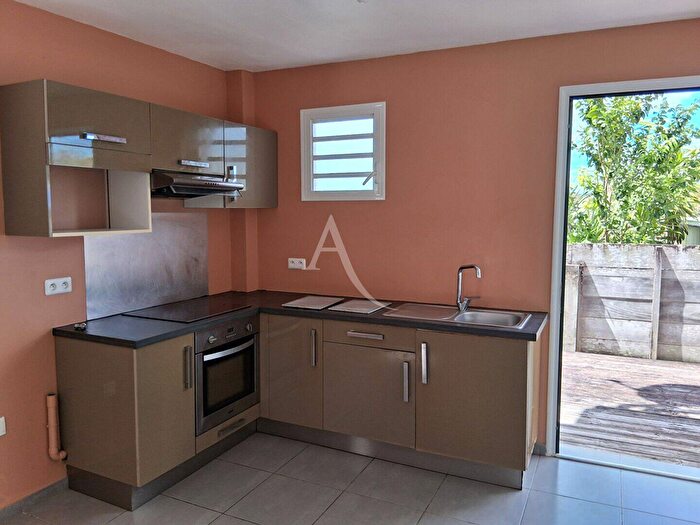 Appartement 2 pièces à louer - Rivière-Salée