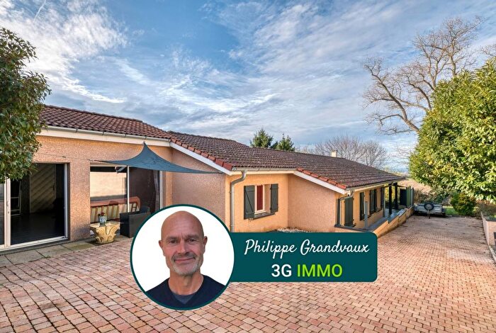 Maison à vendre - Colombier-Saugnieu - 9 pièces - 6 chambres