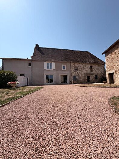 Maison 7 pièces à vendre - Piégut-Pluviers