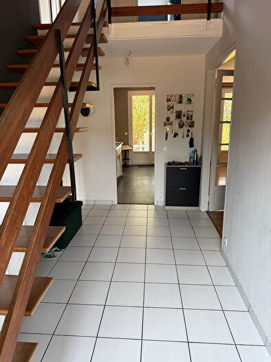 Maison 5 pièces à Saint-Berthevin, à louer