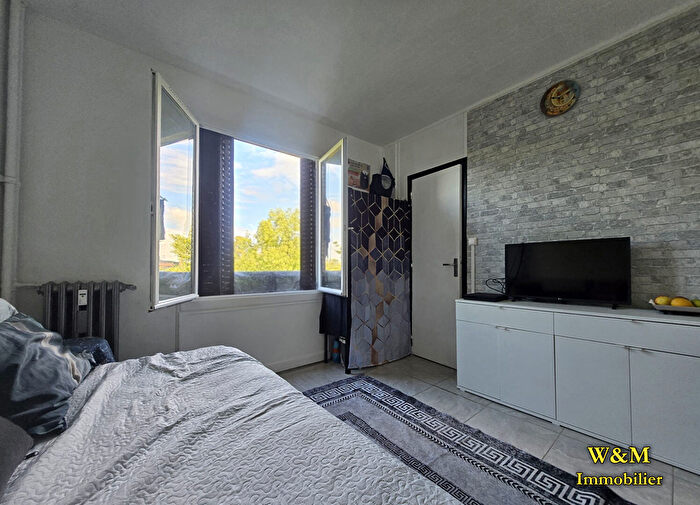 Appartement 2 pièces à vendre - Ris-Orangis, Réno, Gare, Oiseaux