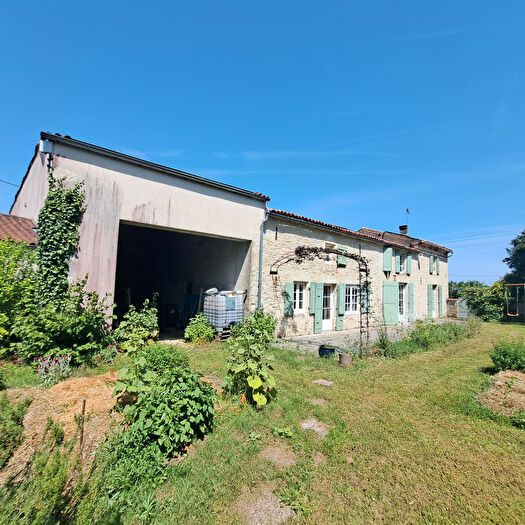 Maison 8 pièces à vendre - Saint-Saturnin-du-Bois