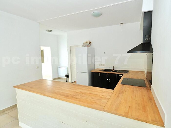 Appartement à vendre - Melun, Centre-ville - 3 pièces - 2 chambres