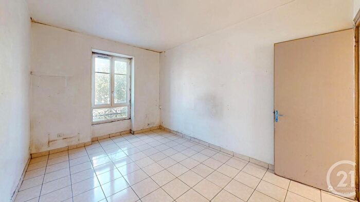 Aubervilliers, Paul Bert : Appartement 2 pièces à vendre