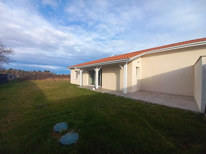 Maison à louer - Samadet - 4 pièces - 3 chambres