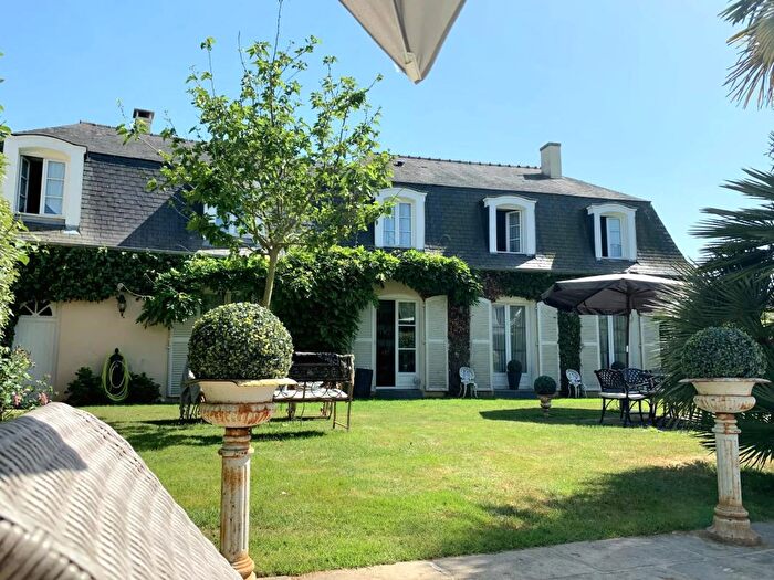 Maison à vendre - Bruz, Golf, La Giraudais - 14 pièces - 8 chambres