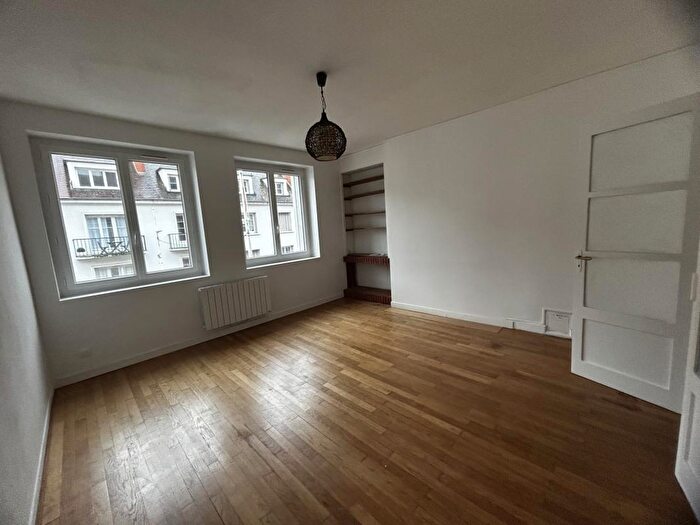 Appartement à louer - Le Creusot, Nord Ouest - 3 pièces - 2 chambres
