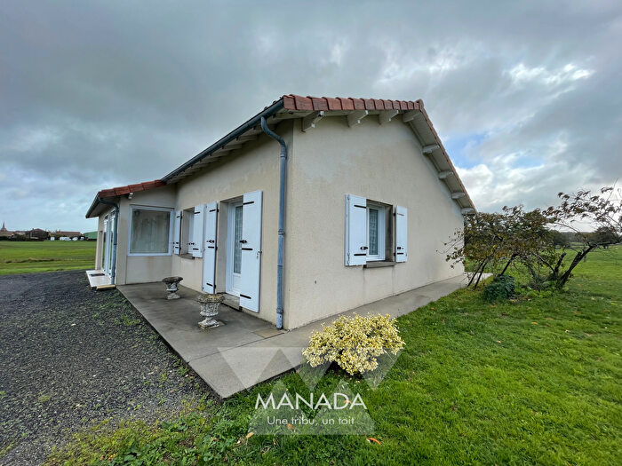 Maison à vendre - Nouic - 3 pièces - 2 chambres