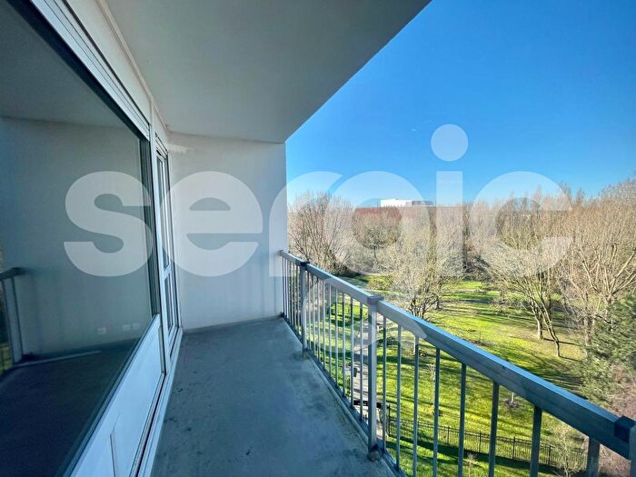 Appartement à louer - La Madeleine, Pompidou, Nouvelle Madeleine - 2 pièces - 1 chambre