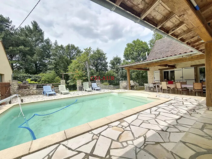 Maison à vendre - Le Vigan - 6 pièces - 4 chambres