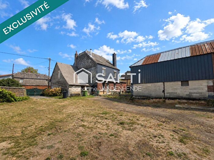 Maison 8 pièces à vendre à Brunehamel