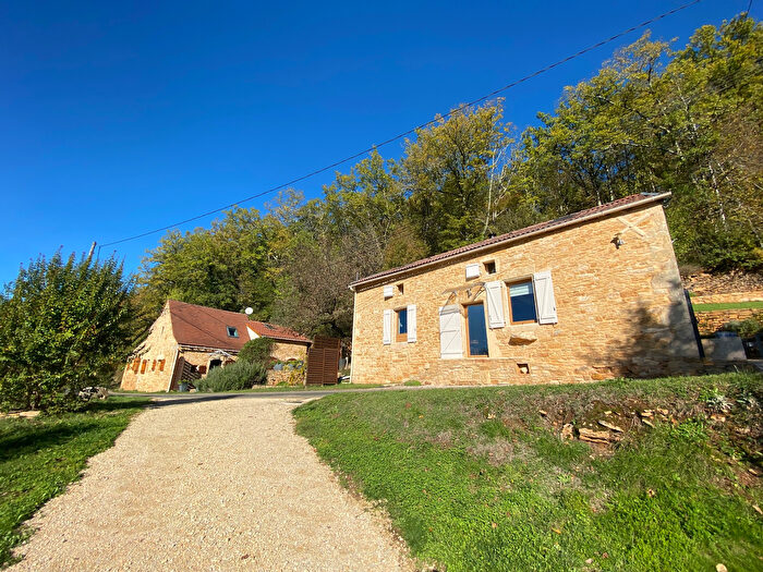 Maison à vendre - Prayssac - 10 pièces - 4 chambres